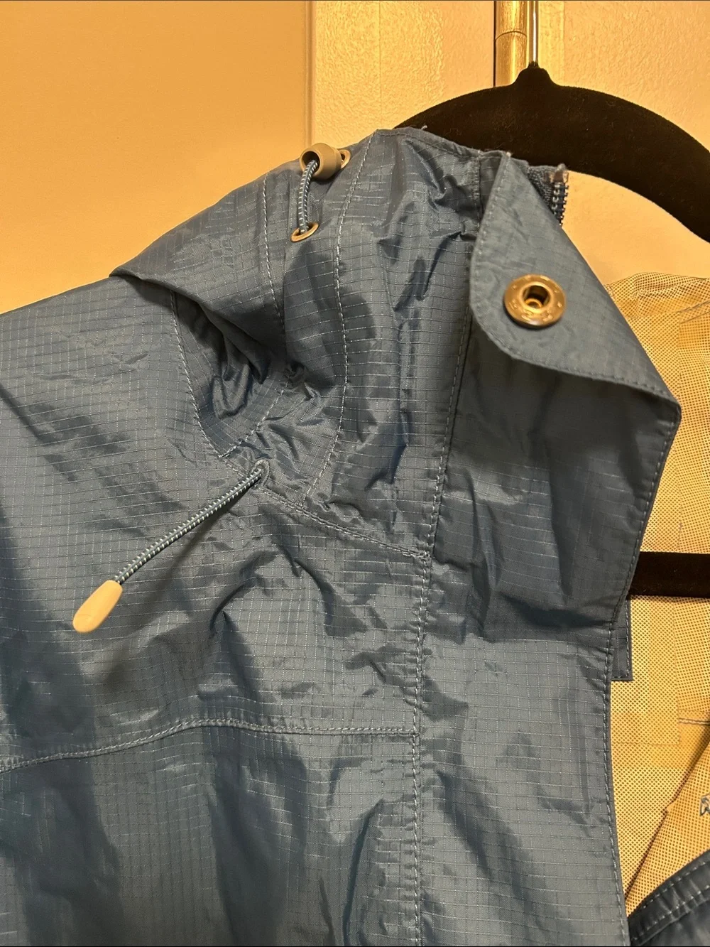L.L. Bean | Jackets & Coats | Ll Bean Blue Hooded Packable Shell Jacket ...